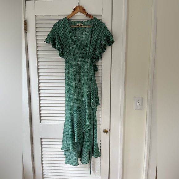Max Studio | Dresses | Max Studio Green Midi Dress | Poshmark